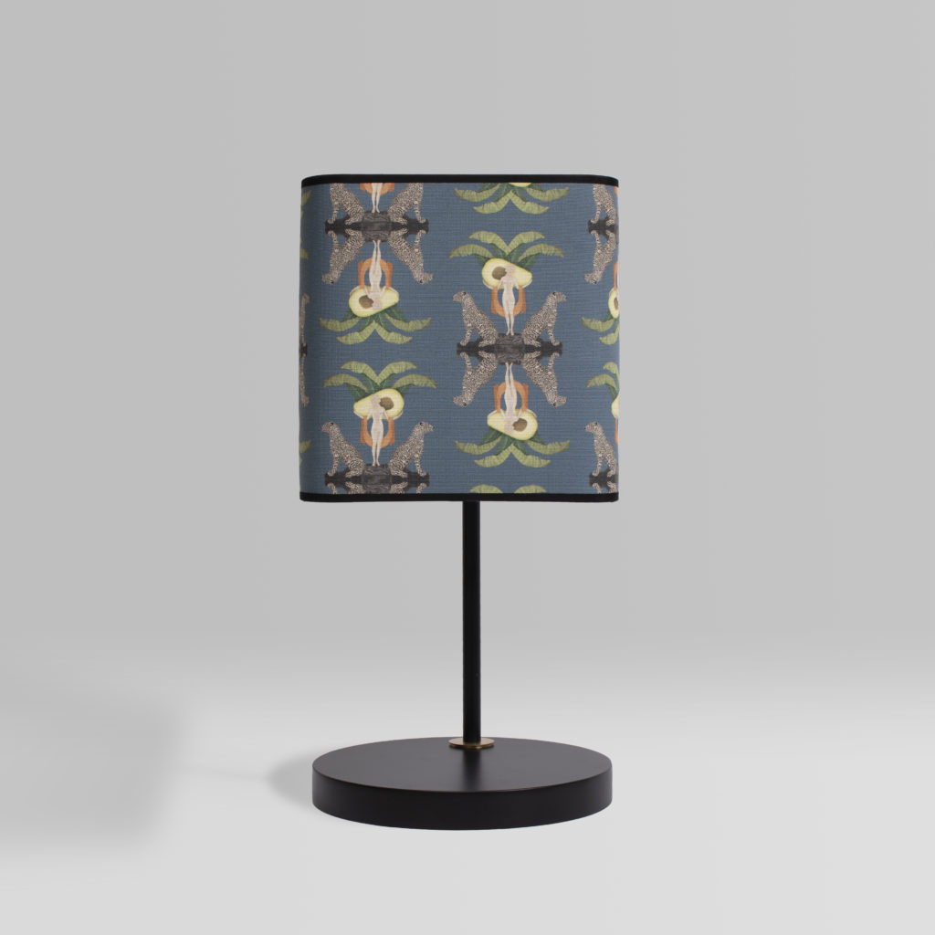 BG AVOCADO TABLE 02 - Batabasta + Gropiuslamps